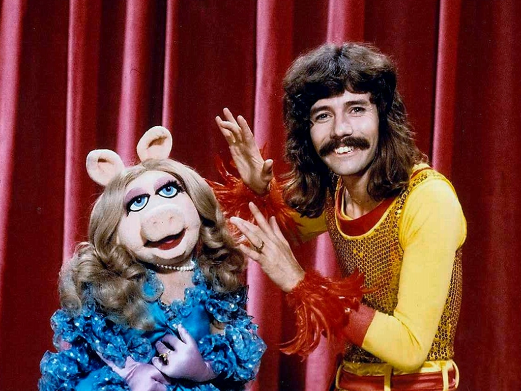 Keg! Max! | Gilmore Girls | Woman in Revolt